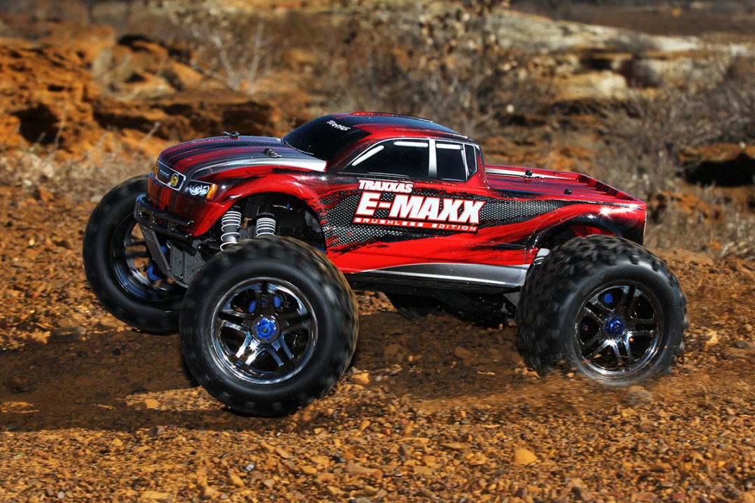Traxxas - E-Maxx Brushless WP TQi TSM (ARTR) - Skymania.ch